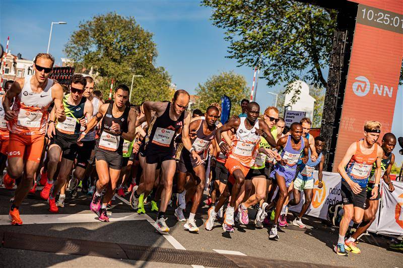 Sterk en gewaagd nationaal veld aan de start van de NN Dam tot Damloop ...